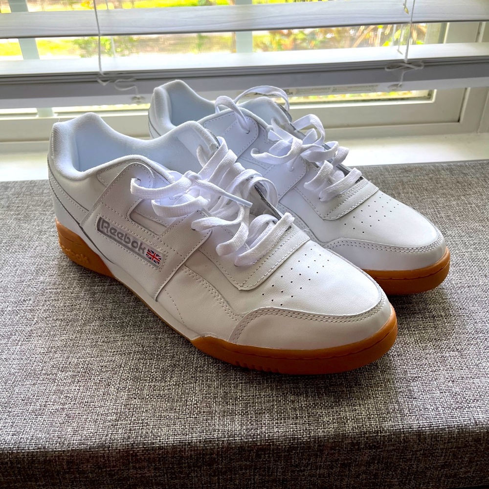 Brand New Reebok Shoes!! - Gem